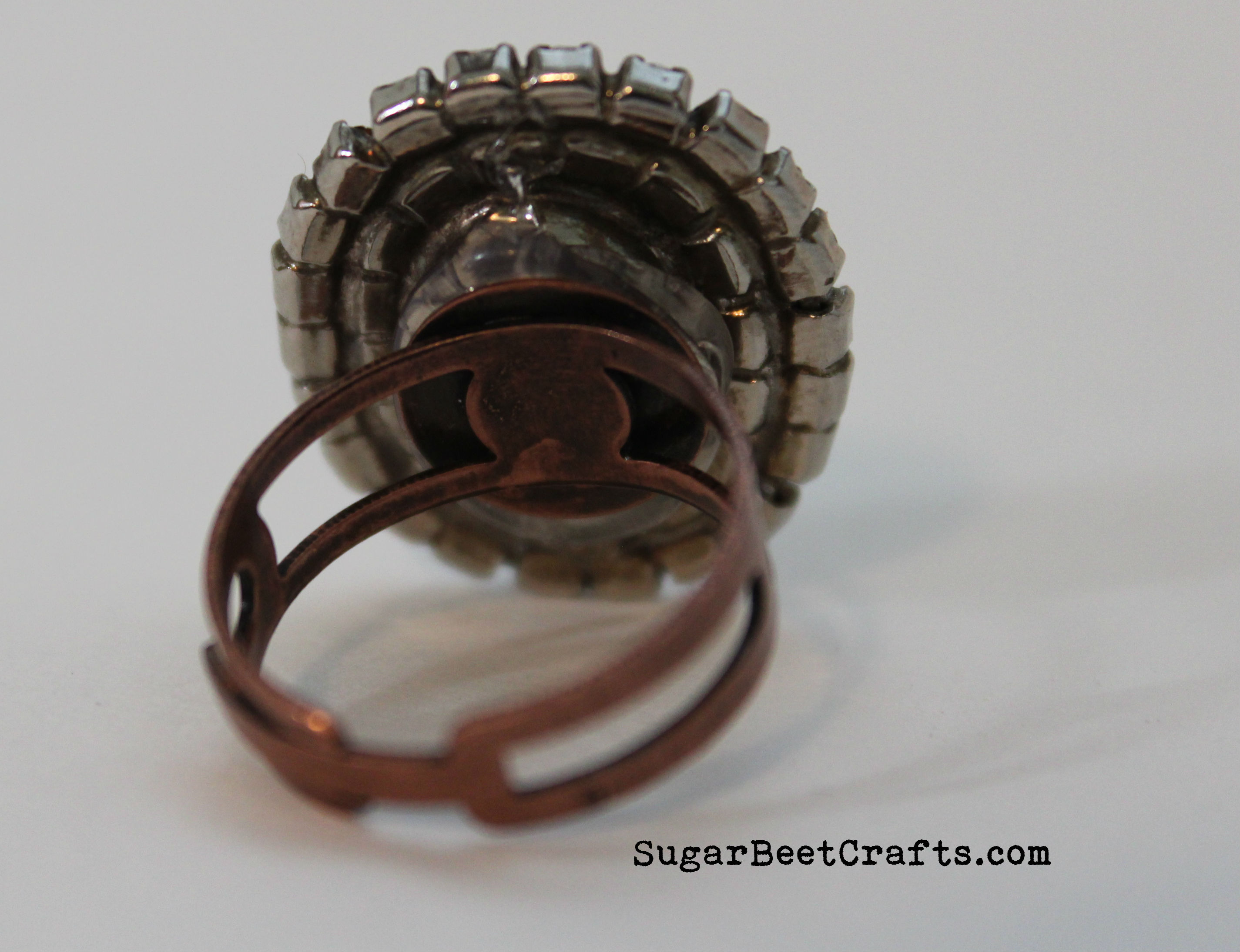 Fun ways to Rearrange Jewelry – Sugar Beet Crafts